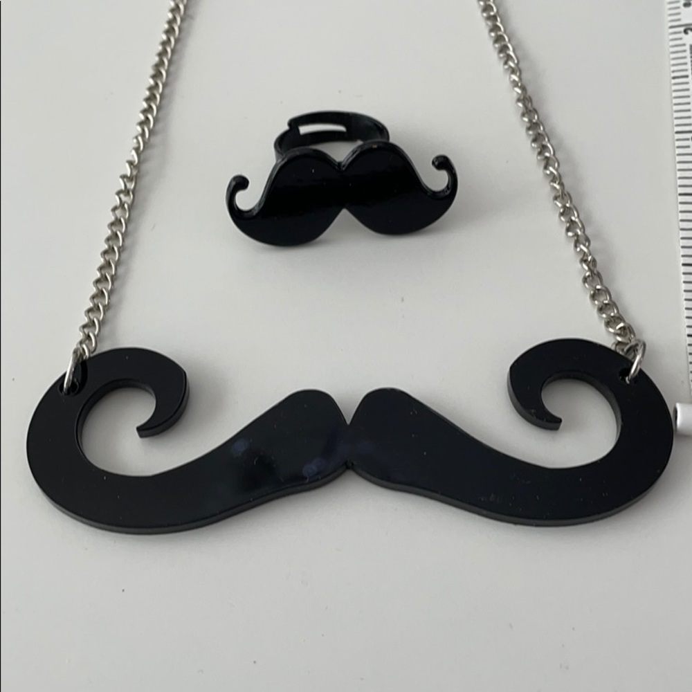 Mustache Necklace And Ring - Gem